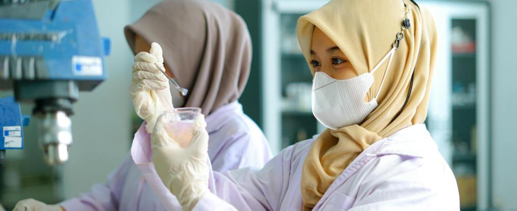 Science’s Unequal Ledger: Gender, Language, and the Hidden Costs of ...